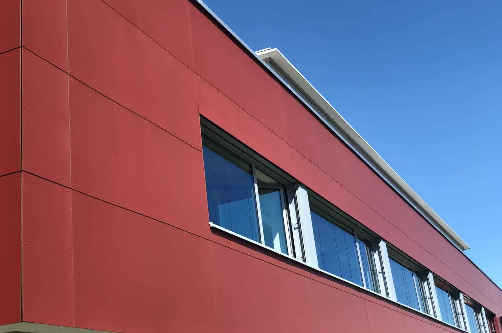 Fassaden aus Metall & Rockpanel | STEIGER Dach & Fassade